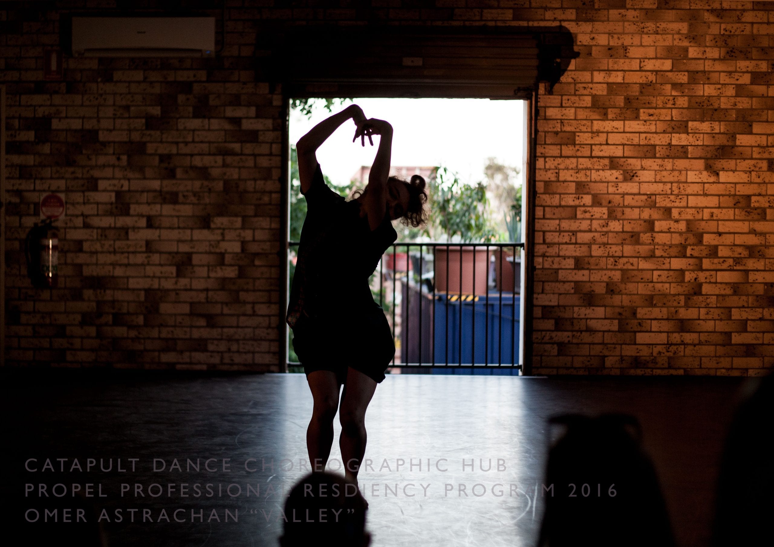 TOHU & VALLEY - Catapult Dance